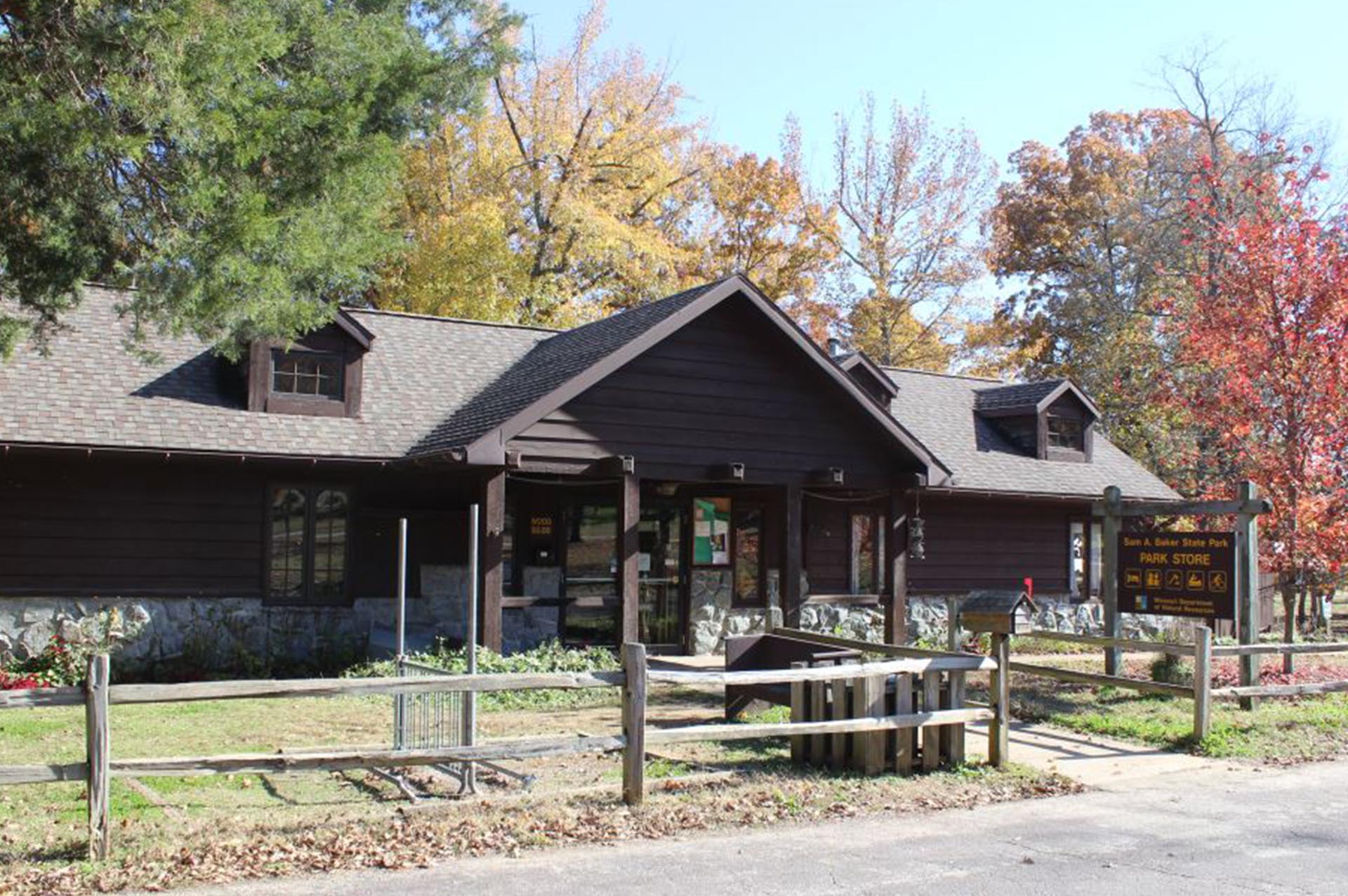 Park Store - Sam A. Baker State Park