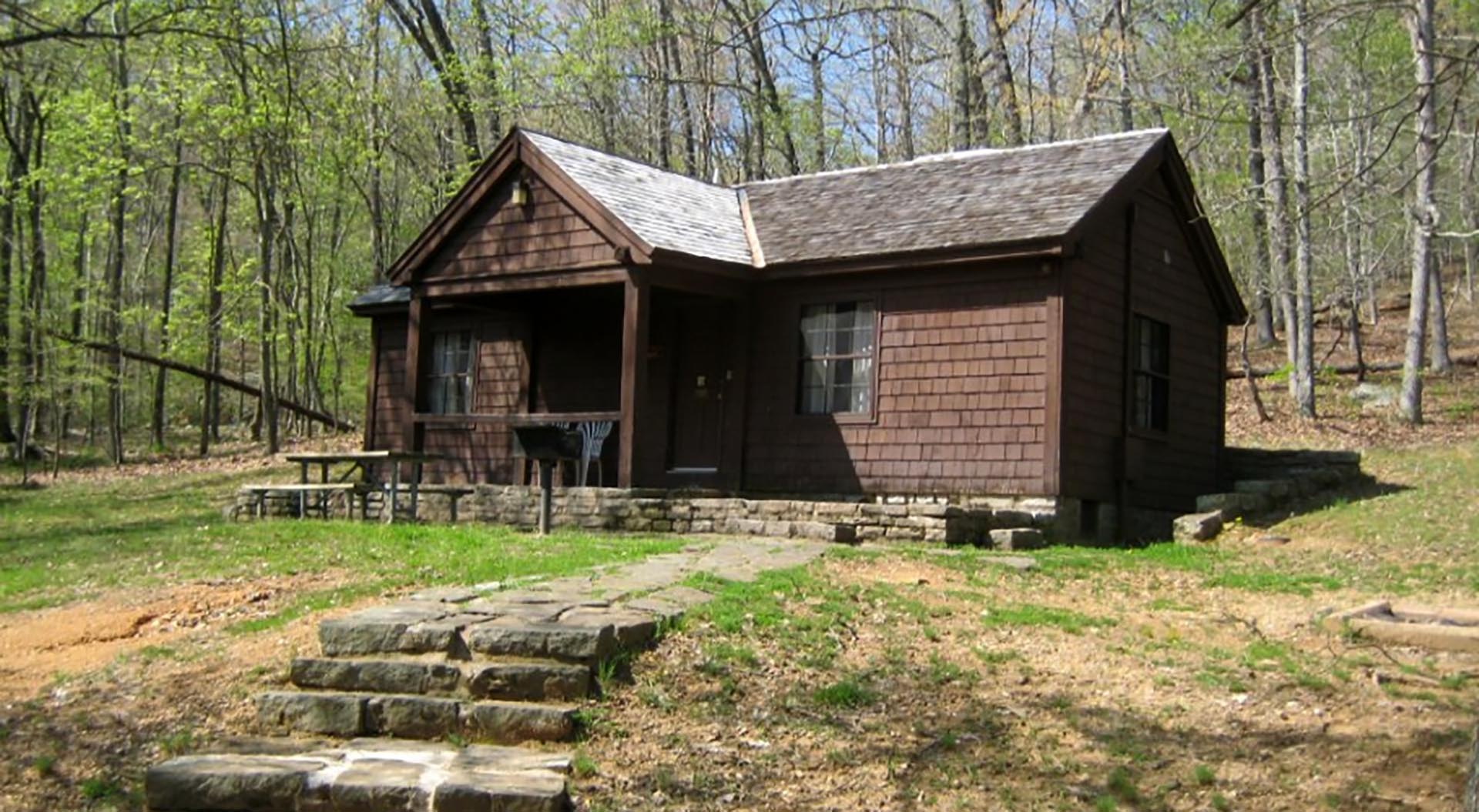 Cabins - Sam A. Baker State Park